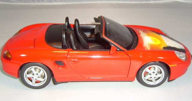 UT Models 1:18 Porsche 986 Boxster